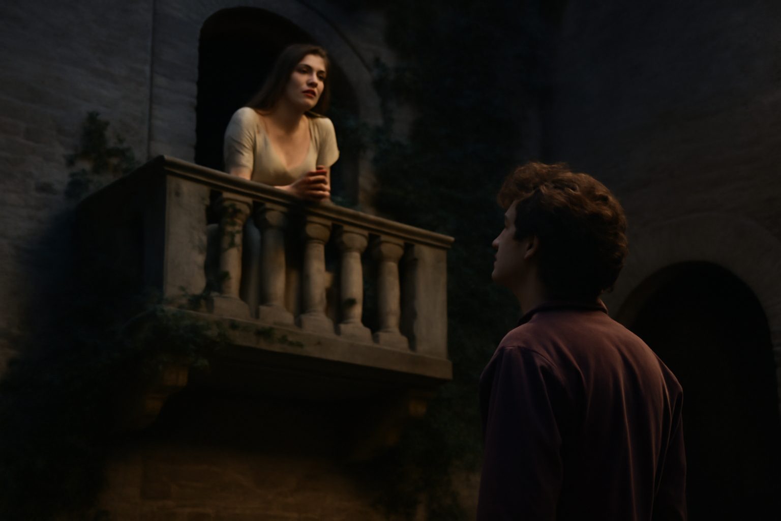 Romeo & Juliet Act 2 Scene 2 – Her vestal livery is but sick and green