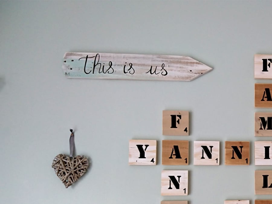 Scrabble géant mural en bois | Décoration personnalisée pour la famille ...