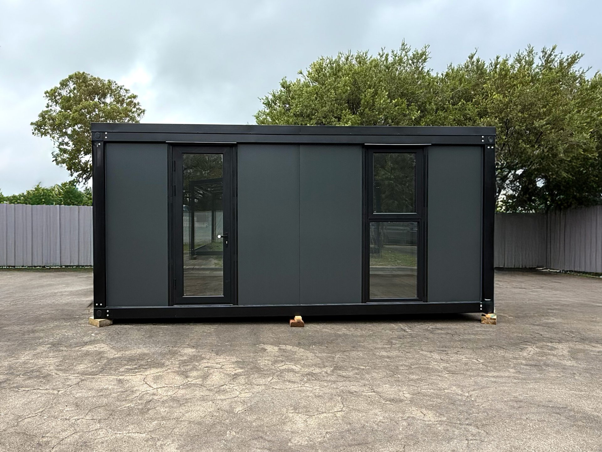 #1 Flat Pack Container Homes – Smart, Affordable & Easy to Assemble