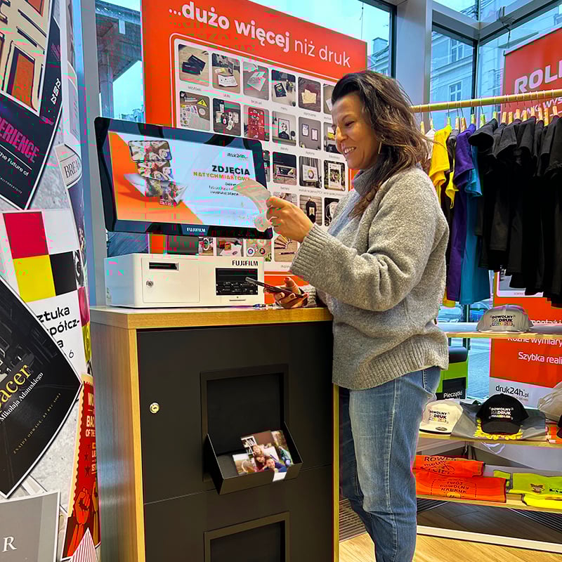 FotoKiosk - zdjęcia od ręki, szybkie rozwiązanie - Centrum Druku 7/24h