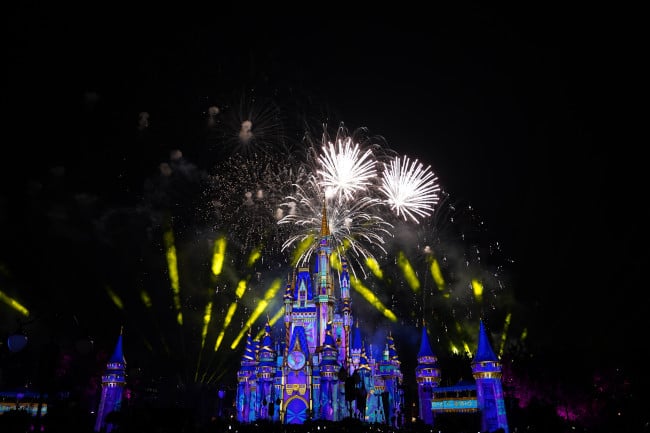 Disney Enchantment Review and Photos: "Projection Technology Steals the ...