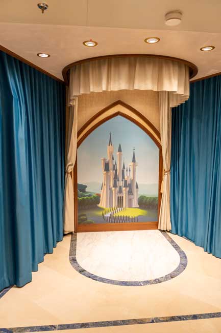 Disney Wish Bibbidi Bobbidi Boutique: Here's How it Works