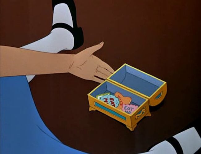 Disney Movie Food: Alice In Wonderland Cookie Recipe - WDW Magazine