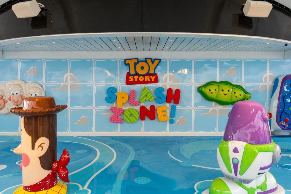 Disney Wish Pools and Slides: A Complete Guide - WDW Magazine